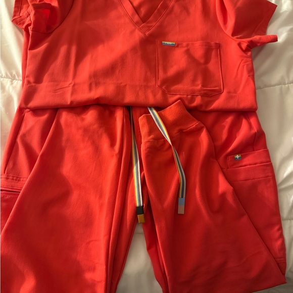 Figs | Other | Figs Orange Limited Edition Pride Scrubs | Poshmark